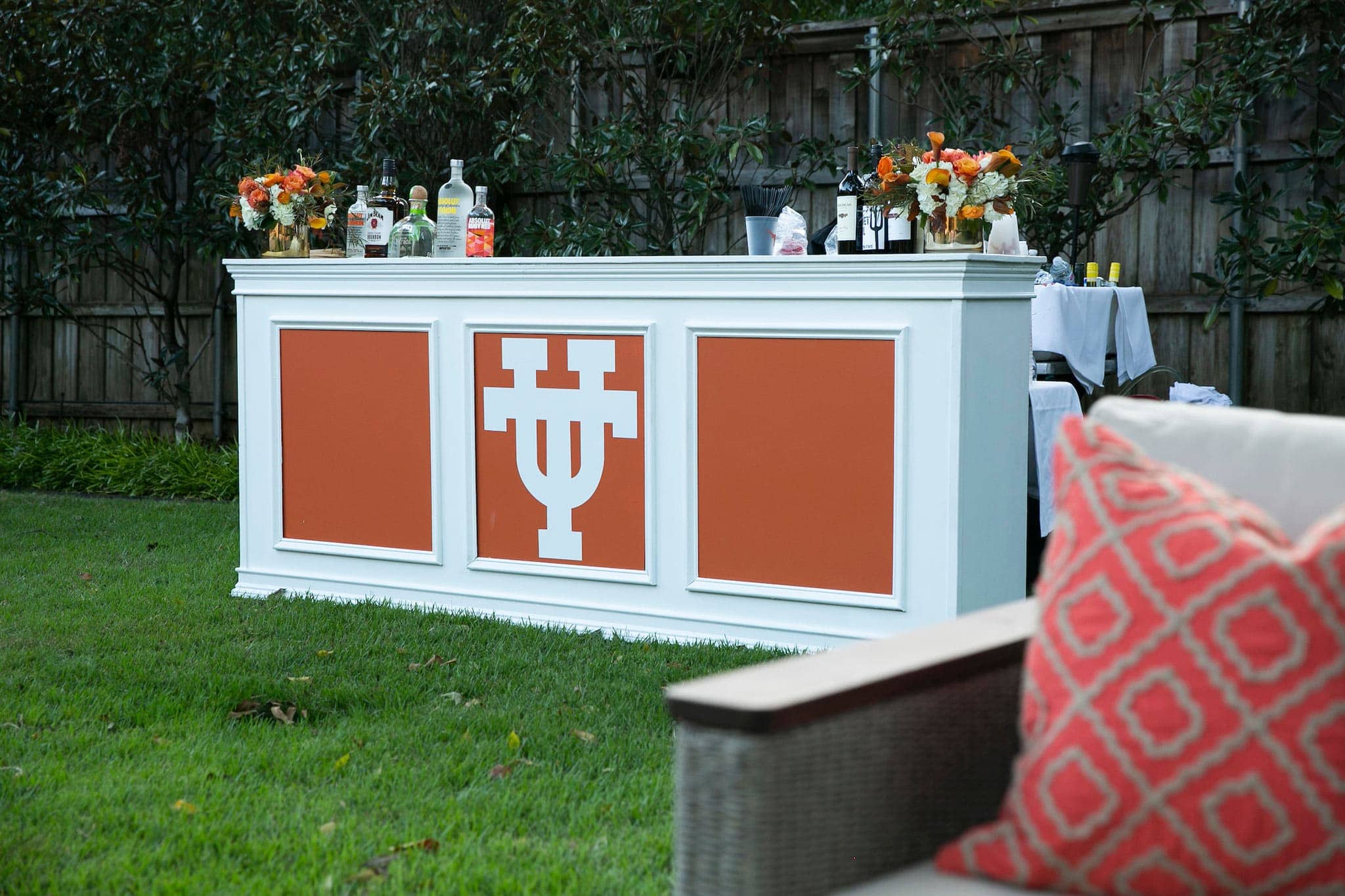 Convertible Hampton Bar Façade | Perch Decor