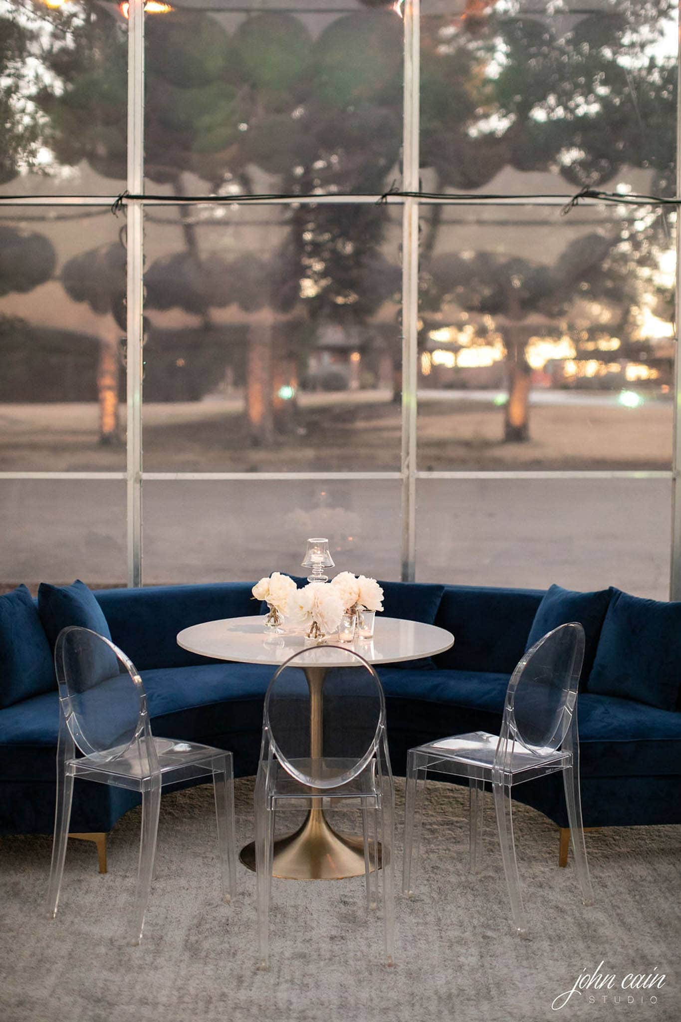 Spotlight on Seating: How to Create a Cohesive Lounge Area at Your ...